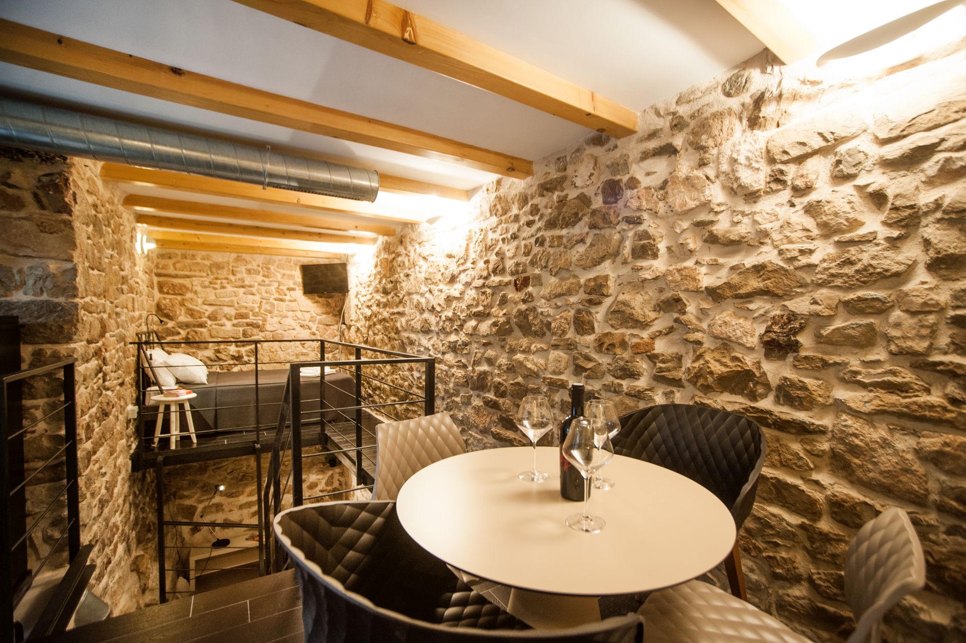 Rooms – pylonrooms